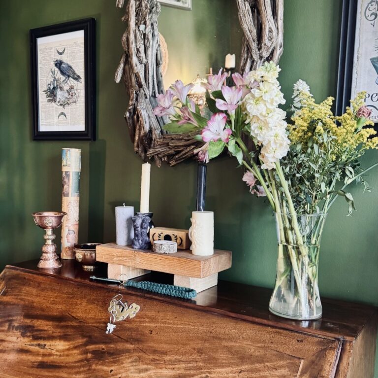 Eden & Moon Path - Raw Eden Beauty Apothecary